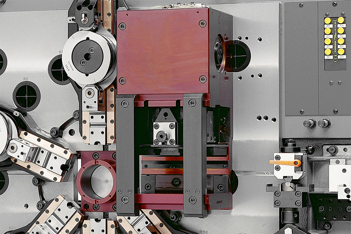 Highspeed Multicenter MCS 1 (Multislide machine) - Bihler