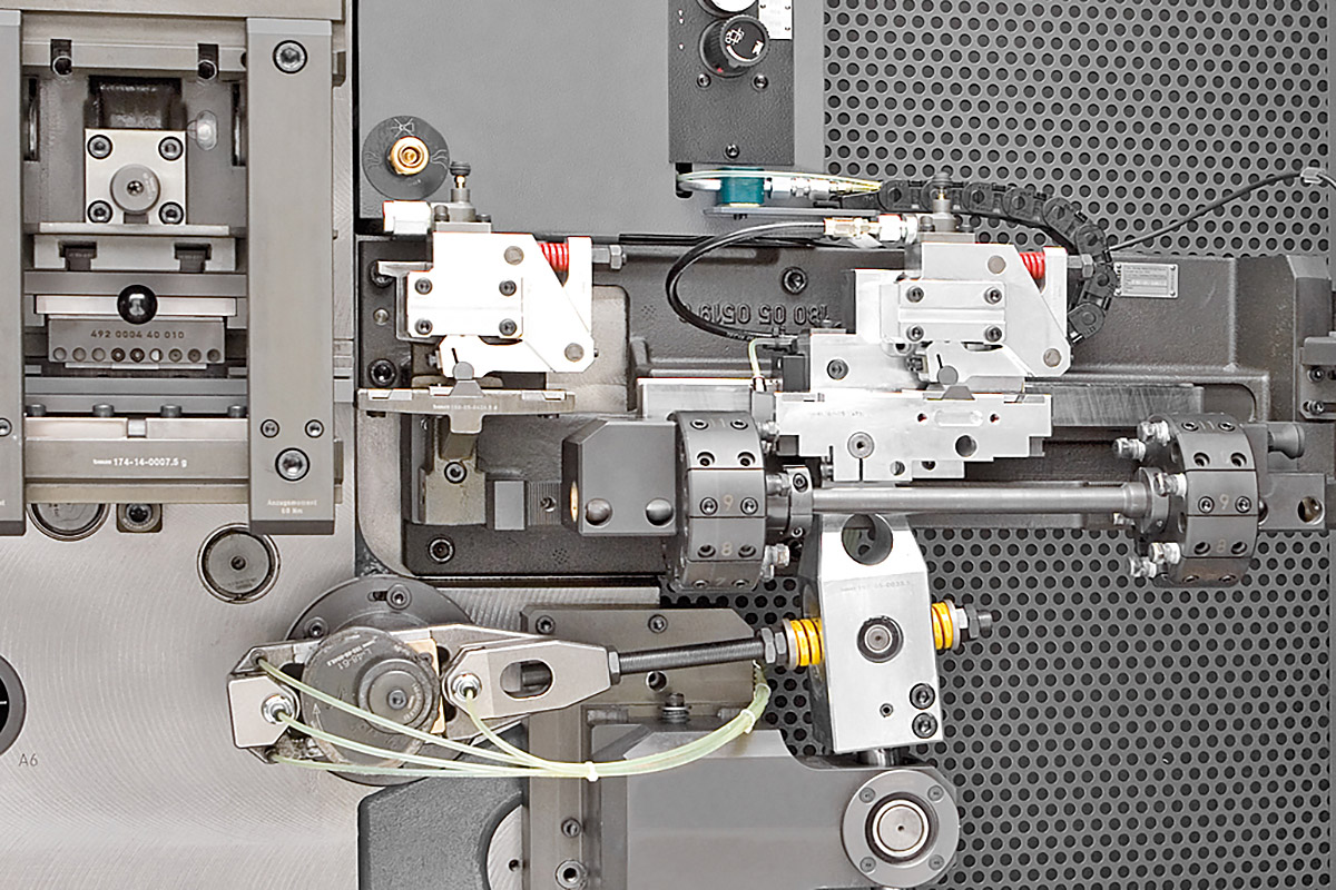 Bushing machine RM 40B (Multi-slide machine) - Bihler